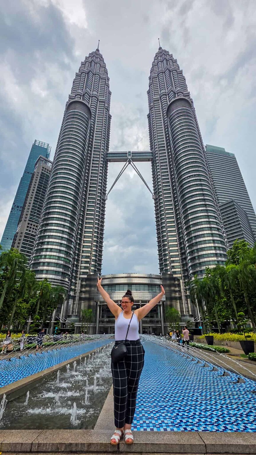 Petronas Towers vs KL Tower: which one is the best?